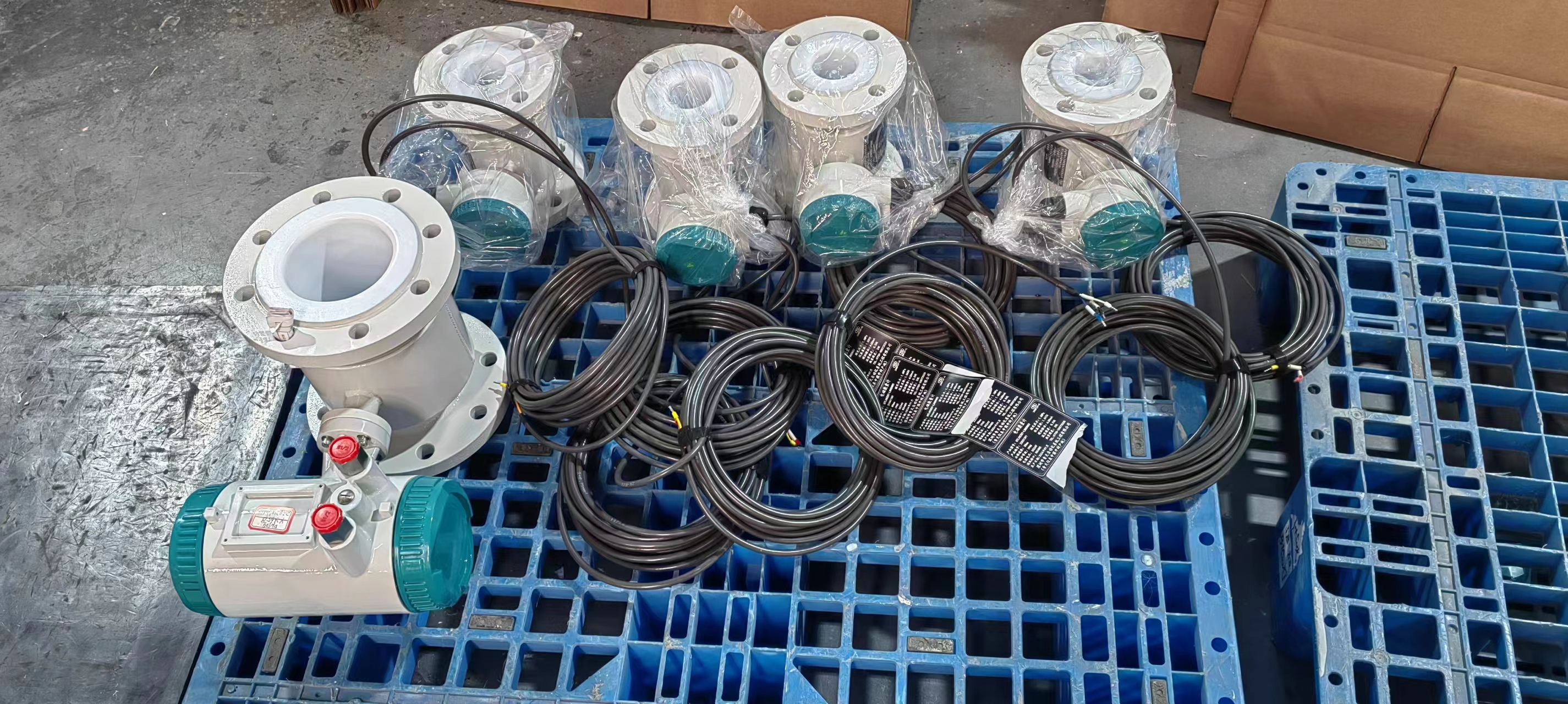 Digital OLED Display Liquid Waste Water 4-20mA RS485 Water Flow Meter ...