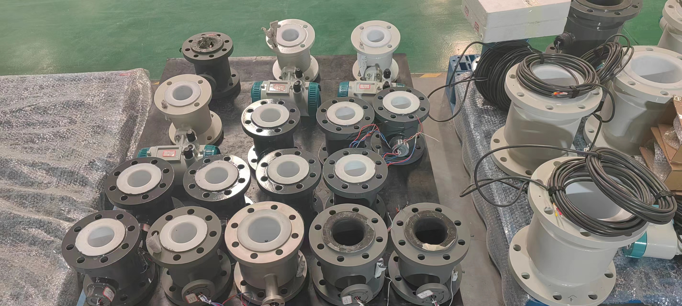 Digital Water Liquid Pulse 4-20mA RS485 Electromagnetic Flow Meter ...